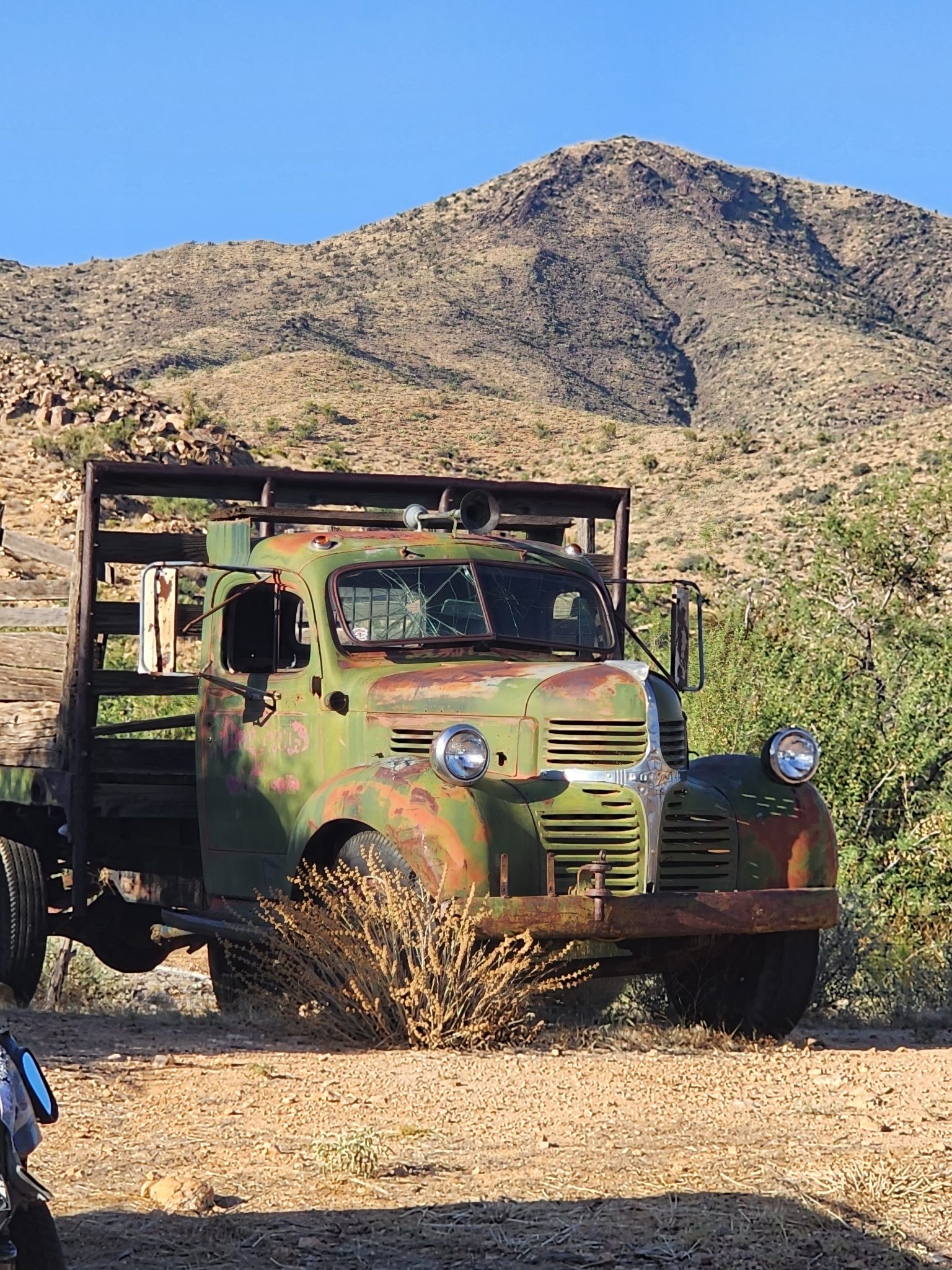 A ROUTE 66 TRAVEL GUIDE TO HACKBERRY ARIZONA - Route 66 Road Relics