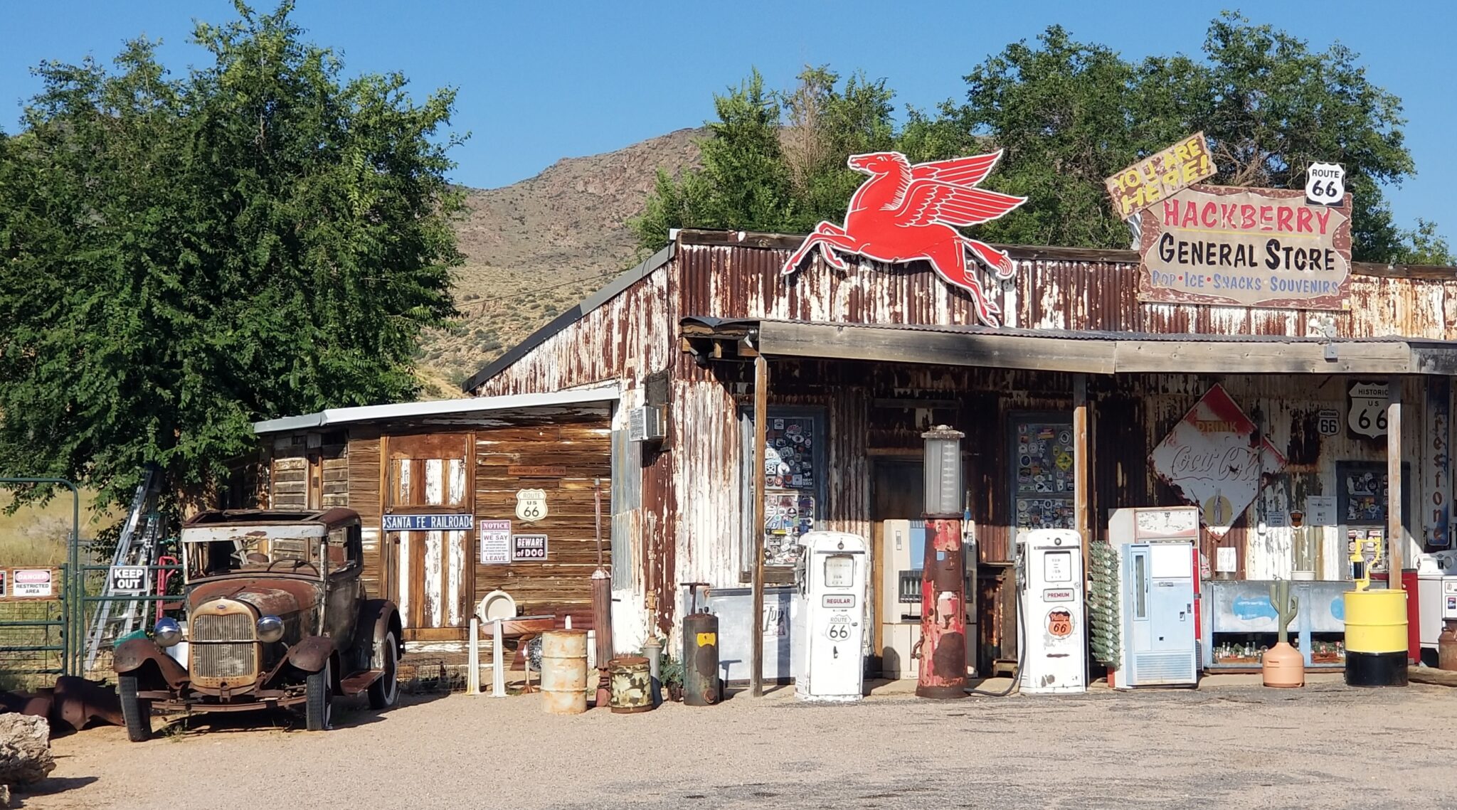 Arizona Route 66 Guide - Route 66 Road Relics