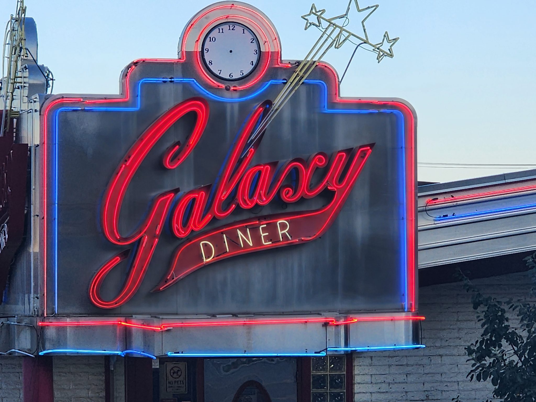 A ROUTE 66 TRAVEL GUIDE TO FLAGSTAFF ARIZONA - Route 66 Road Relics