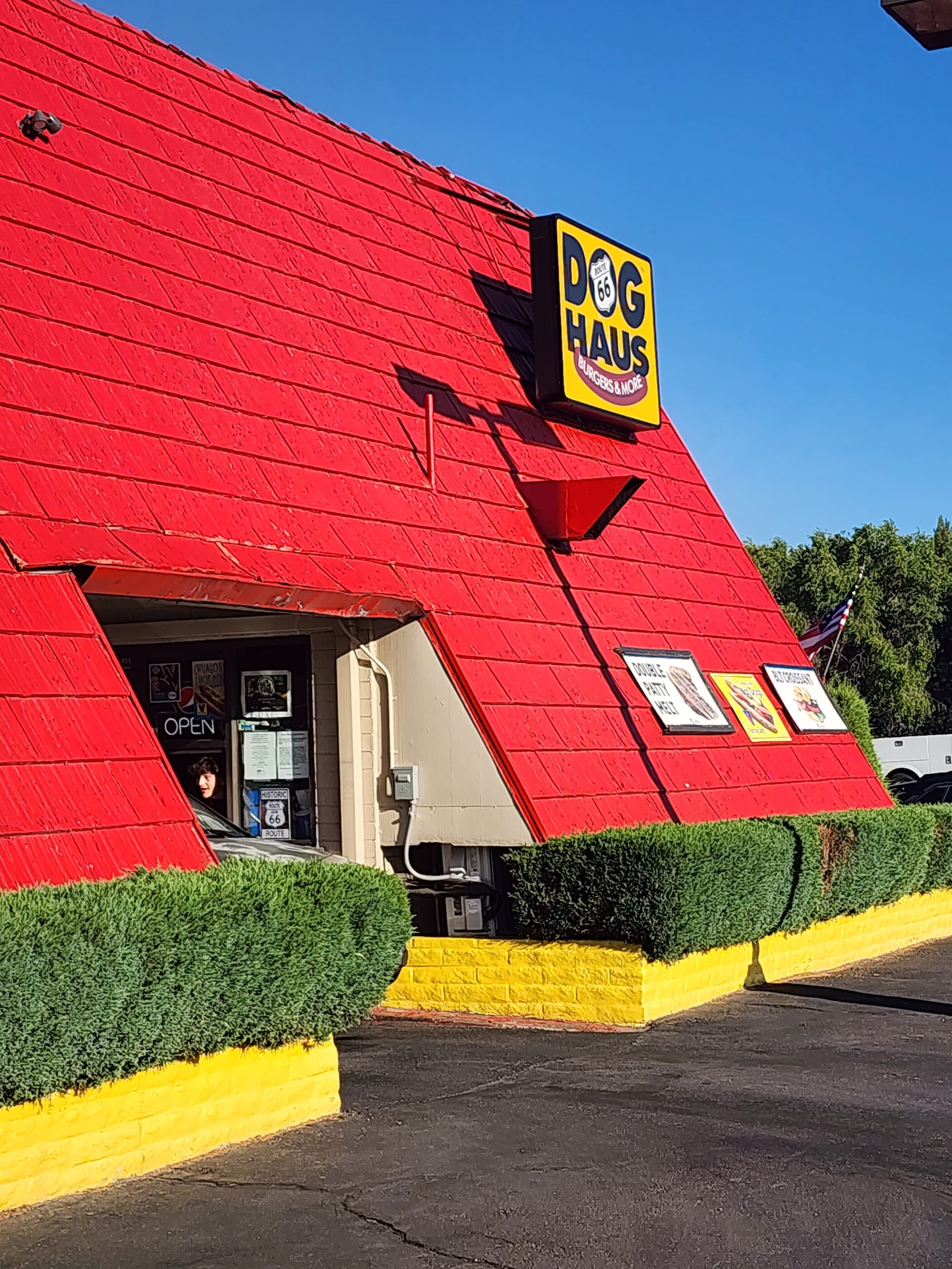 A ROUTE 66 TRAVEL GUIDE TO FLAGSTAFF ARIZONA - Route 66 Road Relics