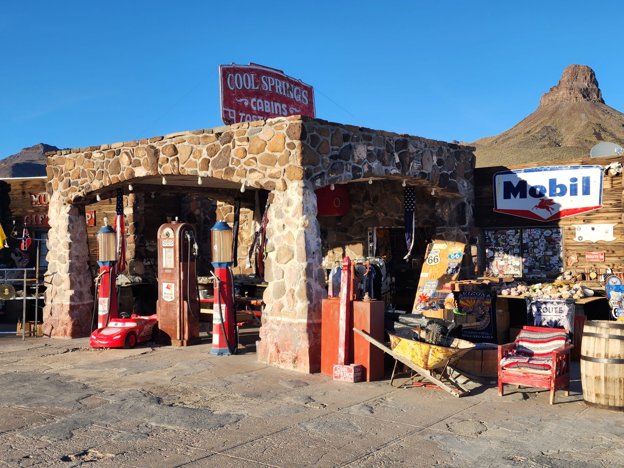 A ROUTE 66 TRAVEL GUIDE TO COOL SPRINGS STATION GOLDEN VALLEY ARIZONA ...