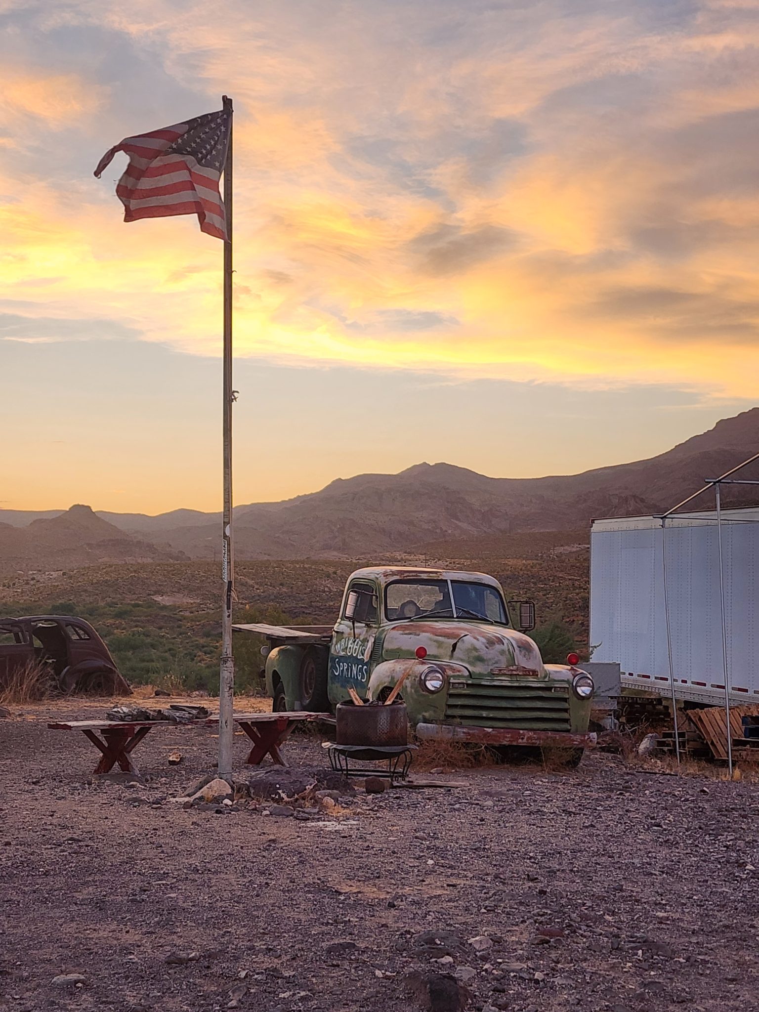 A ROUTE 66 TRAVEL GUIDE TO COOL SPRINGS STATION GOLDEN VALLEY ARIZONA ...