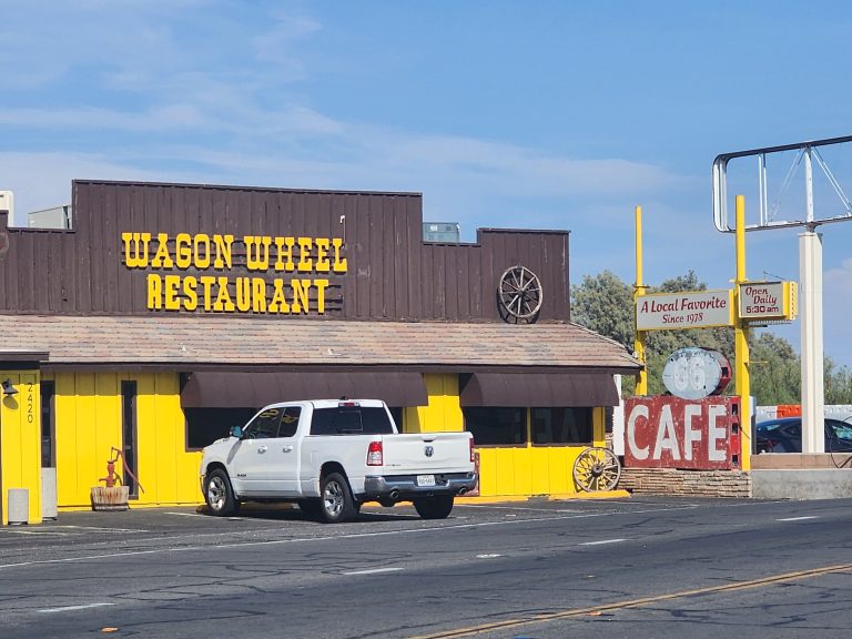 ROUTE 66 TRAVEL GUIDE TO TOPOCK ARIZONA - Route 66 Road Relics