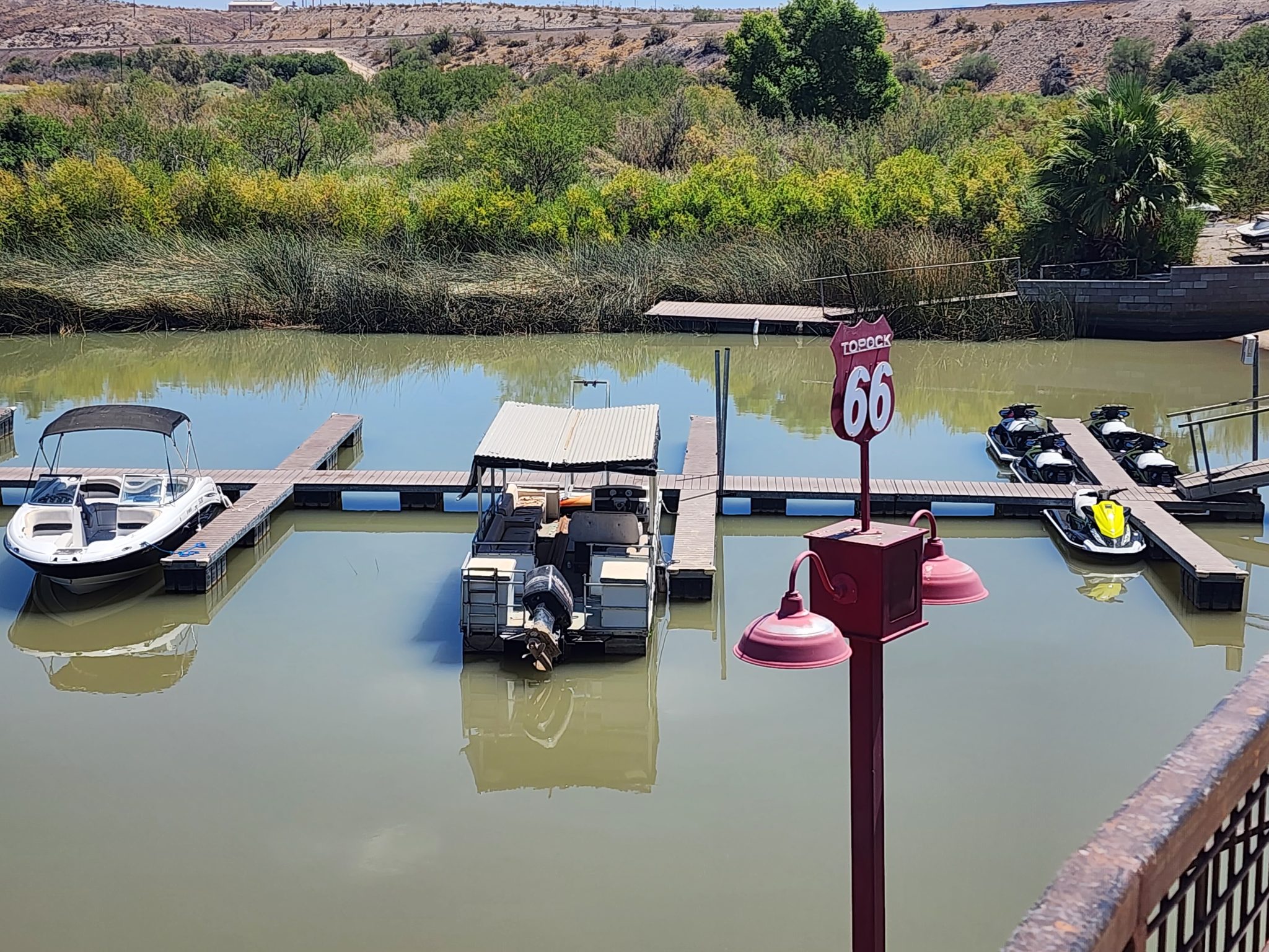 ROUTE 66 TRAVEL GUIDE TO TOPOCK ARIZONA - Route 66 Road Relics