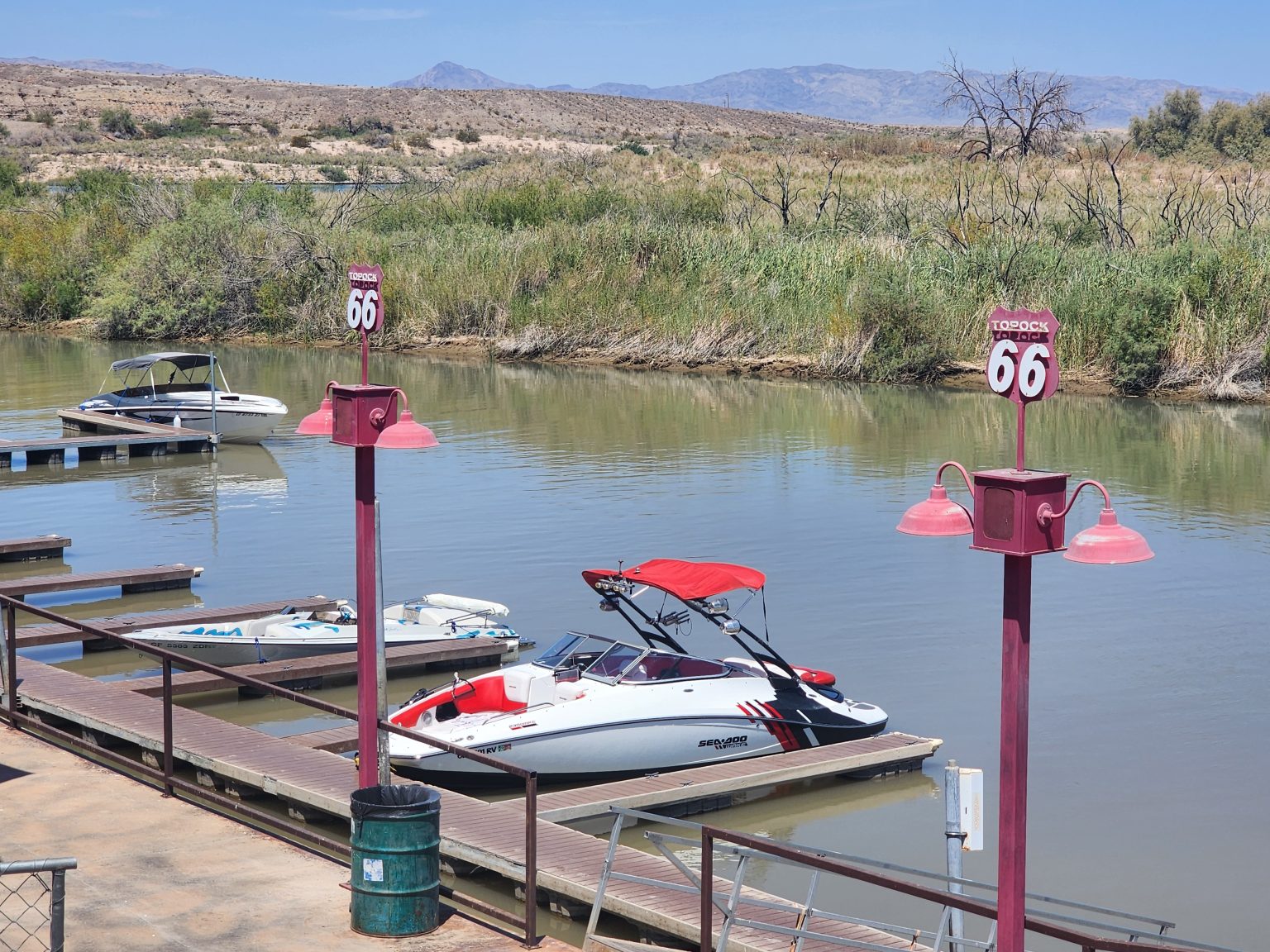 ROUTE 66 TRAVEL GUIDE TO TOPOCK ARIZONA - Route 66 Road Relics