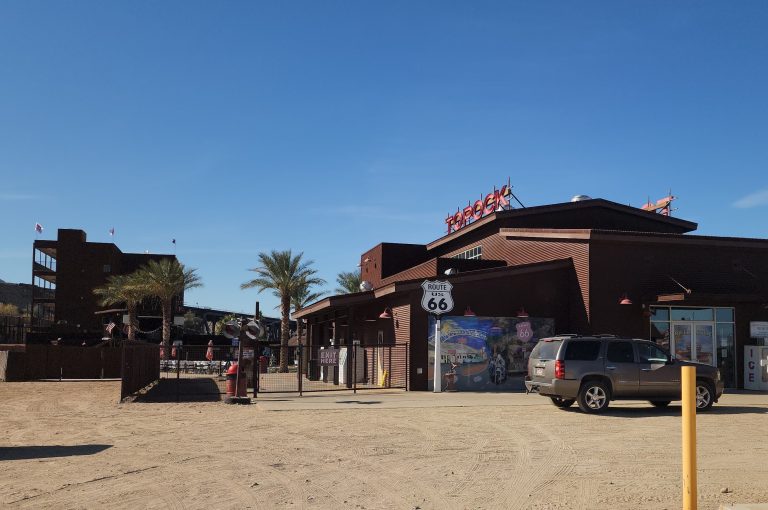ROUTE 66 TRAVEL GUIDE TO TOPOCK ARIZONA - Route 66 Road Relics