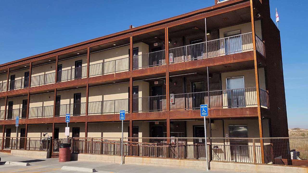 ROUTE 66 TRAVEL GUIDE TO TOPOCK ARIZONA - Route 66 Road Relics