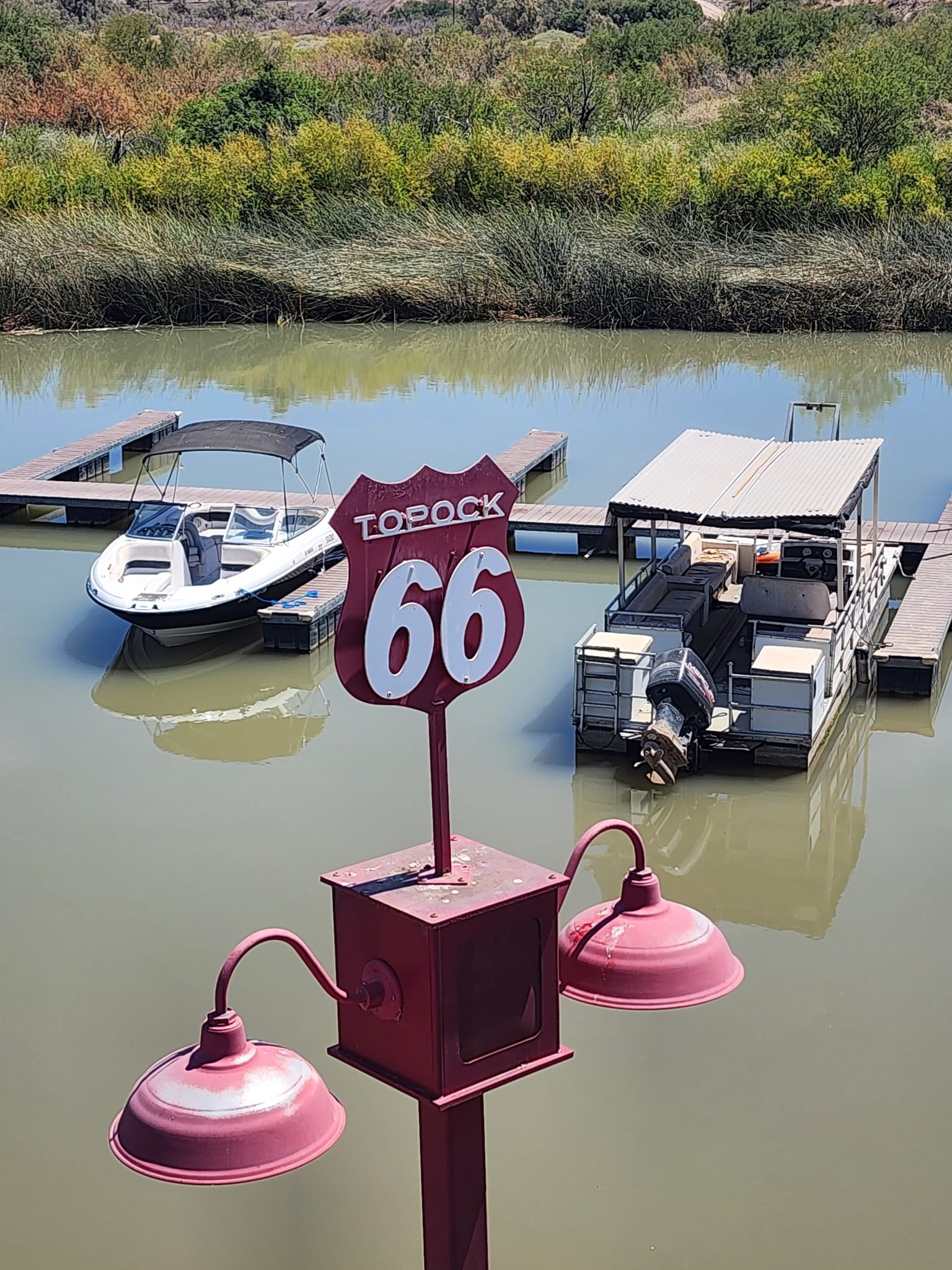ROUTE 66 TRAVEL GUIDE TO TOPOCK ARIZONA - Route 66 Road Relics