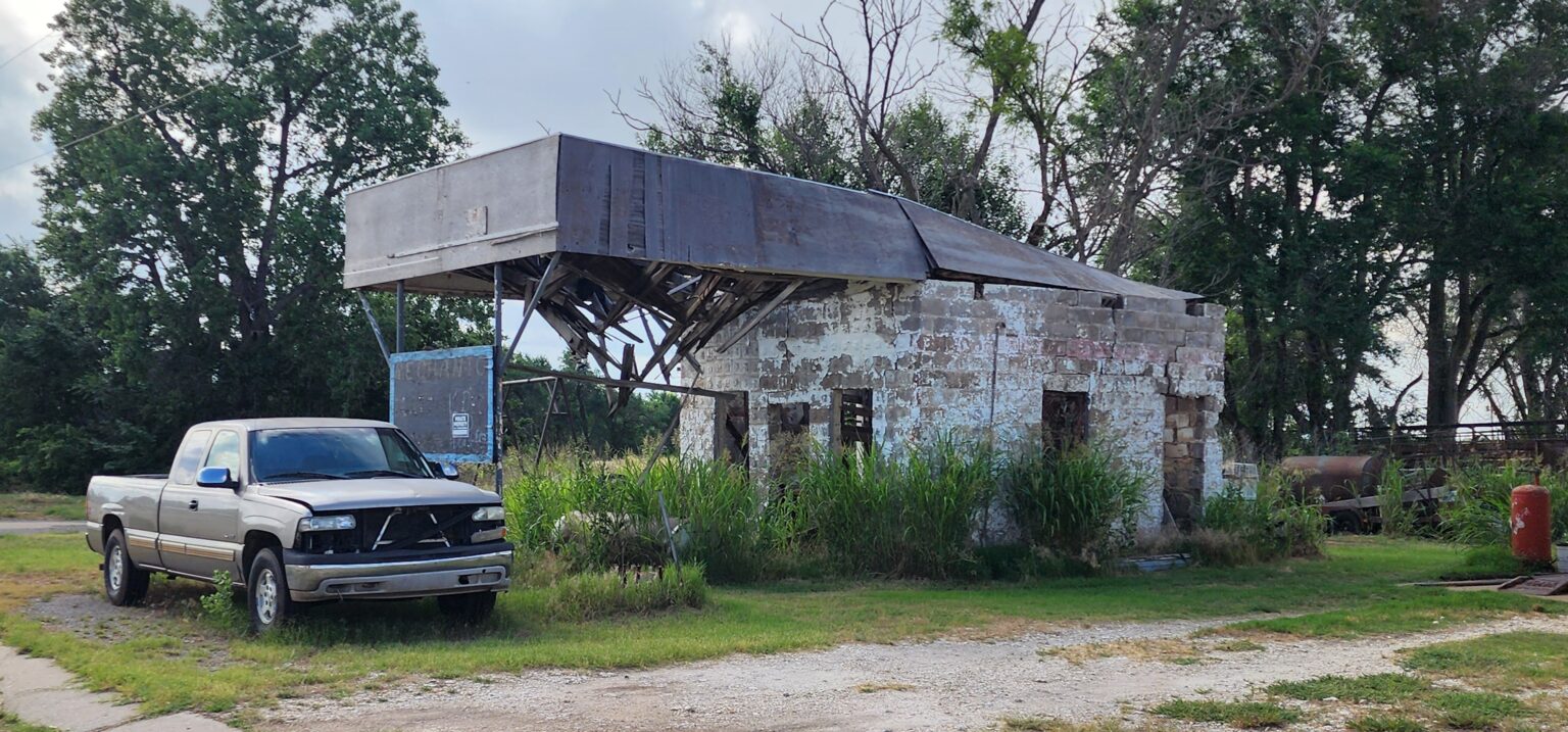 Texola Oklahoma Is A Ghost Town On Route 66 - Route 66 Road Relics